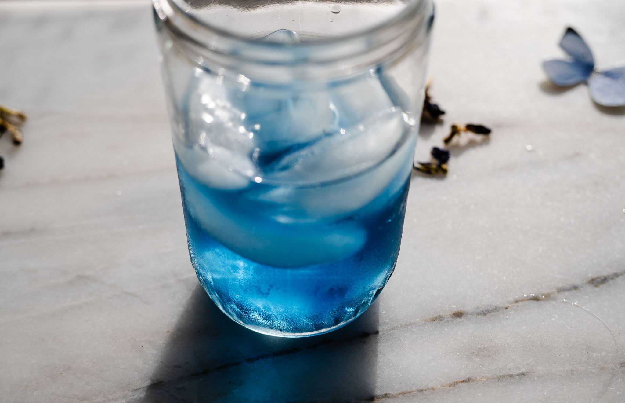 How to Make Butterfly Pea Flower Tea - Plain & Simple Home